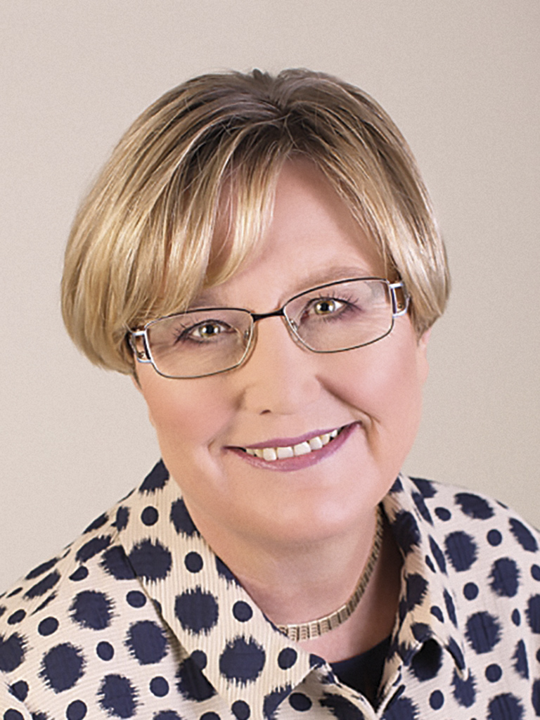 Dentists in distress : Ireland's Dental Magazine